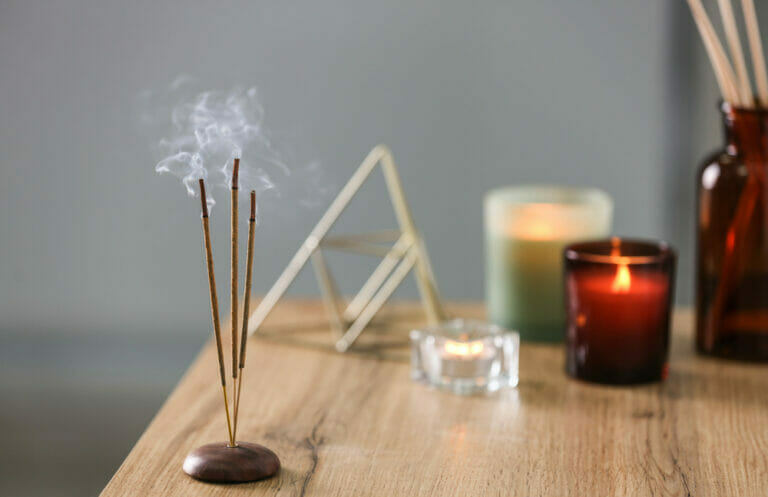 What Kind of Incense Is Used in Buddhist Temples? – The Budding Buddhist