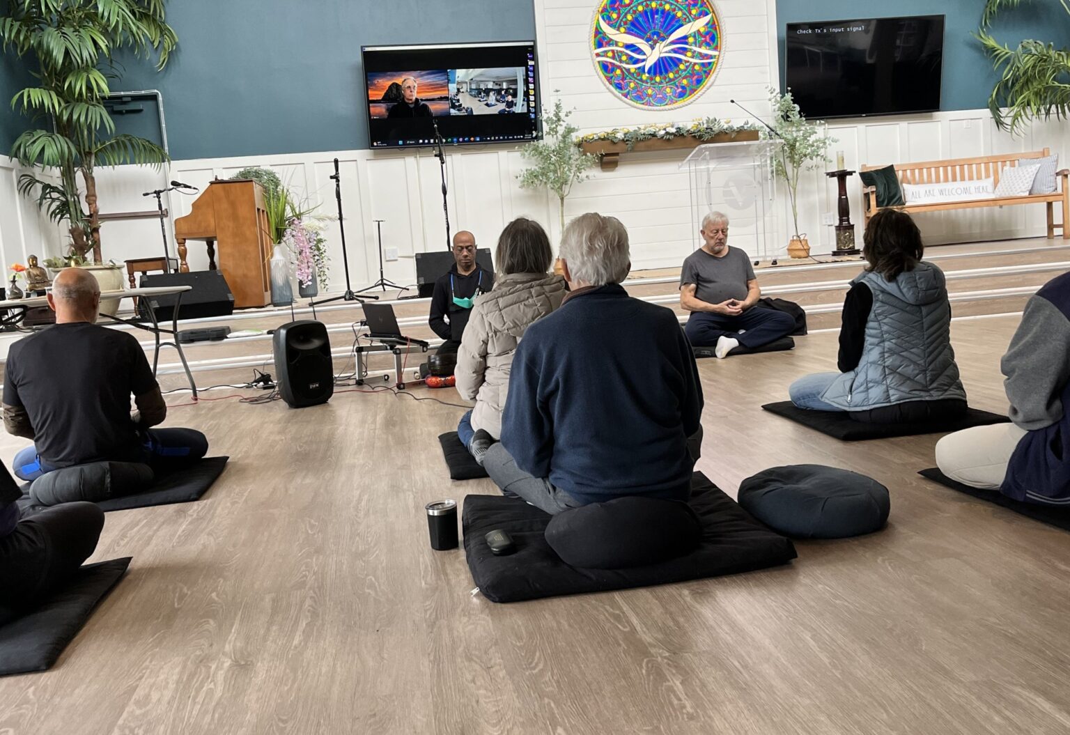 Zen Meditation Techniques for Beginners: A Guide to Cultivating ...